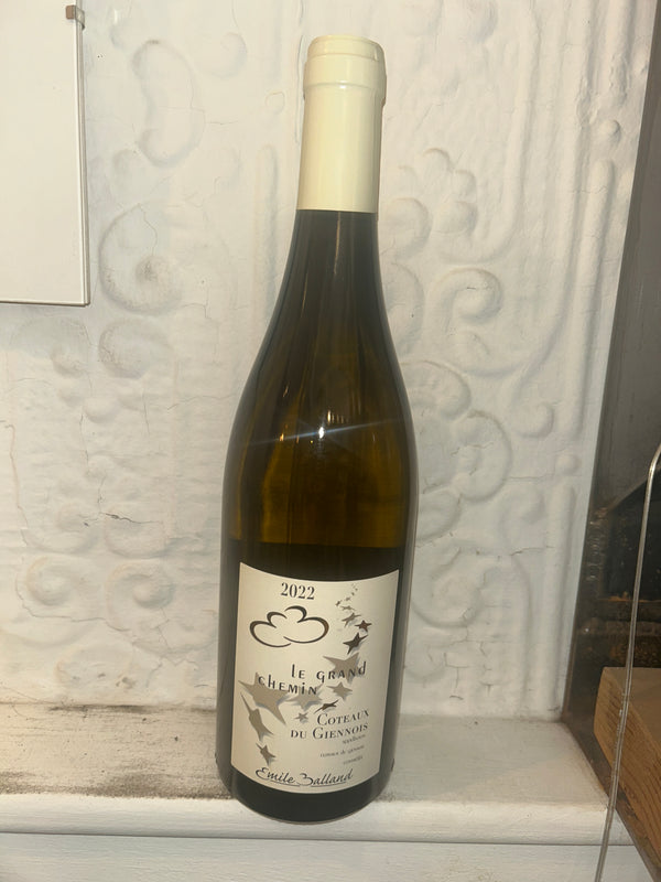 Le Grand Chemin, Emile Balland 2022 (Loire Valley, France)