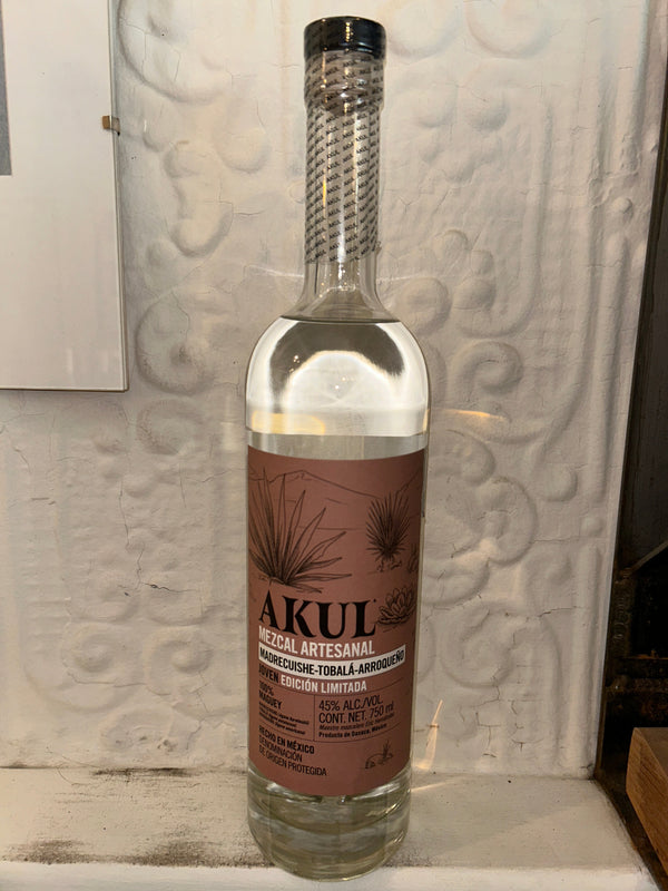 Mezcal, Akul (Oaxaca, Mexico)