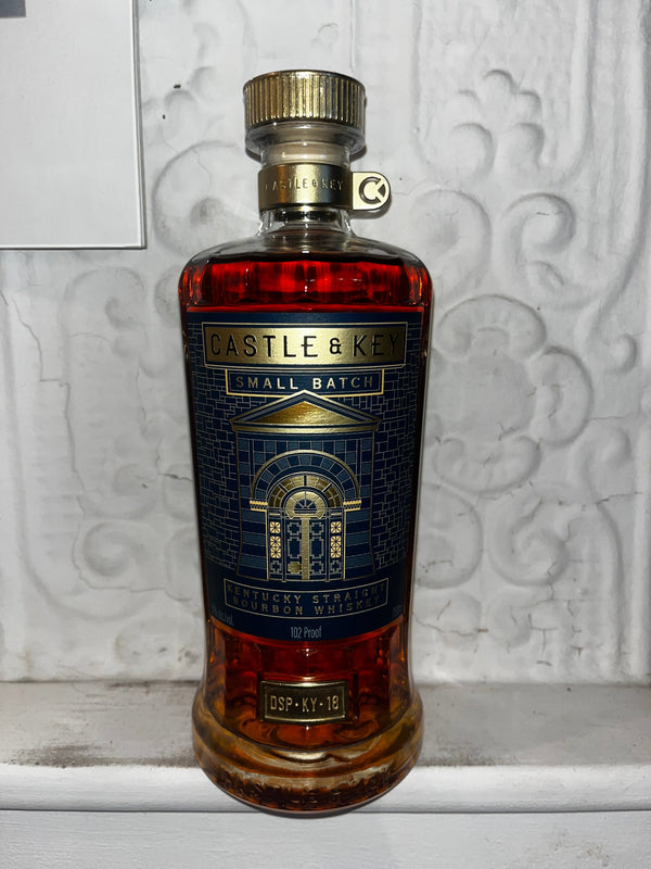 Straight Bourbon Whiskey, Castle & Key STRAPPED